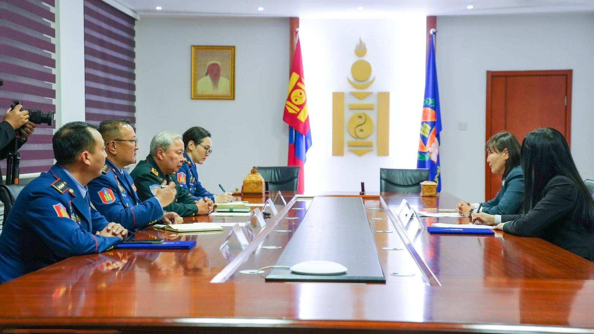 ОНЦГОЙ БАЙДЛЫН САЛБАРТ ХӨДӨЛМӨРИЙН АЮУЛГҮЙ БАЙДАЛ ЭРҮҮЛ АХУЙН ҮЗЛЭГ ЗОХИОН БАЙГУУЛНА